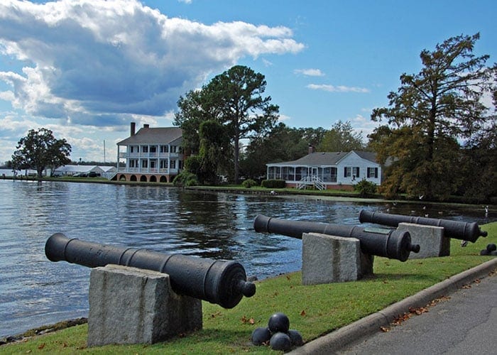 EDENTON, NC – Visiting Eleanor - Phyl On The Go